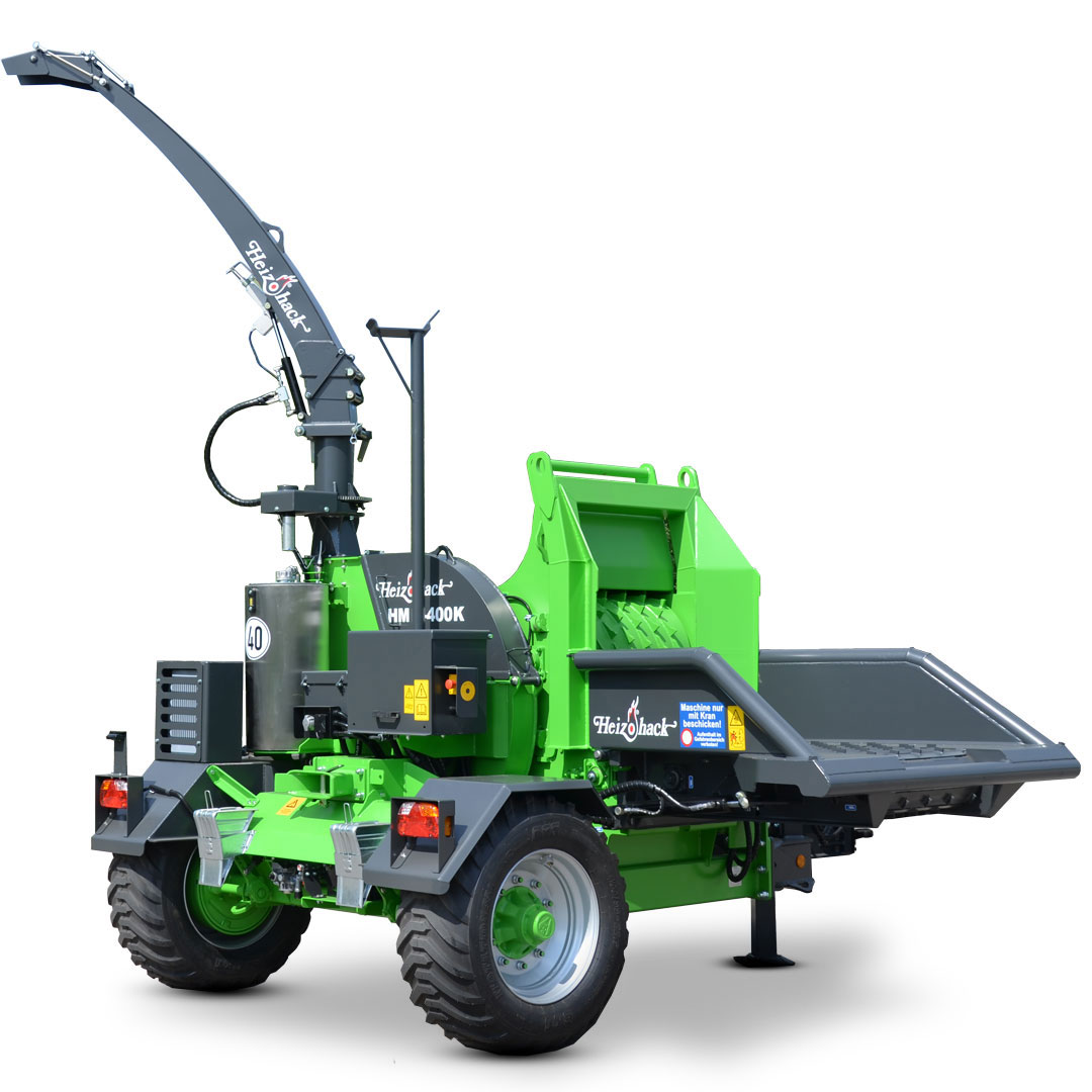 Kranbeschickte Holzhacker für Lohnunternehmer und Forstbetriebe | dp Energietechnik GmbH